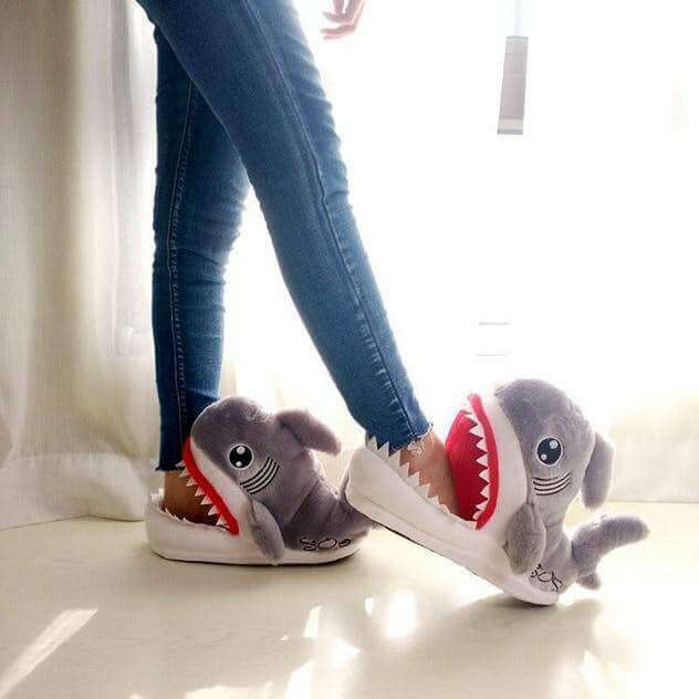 Shark Bite Slippers - Mounteen